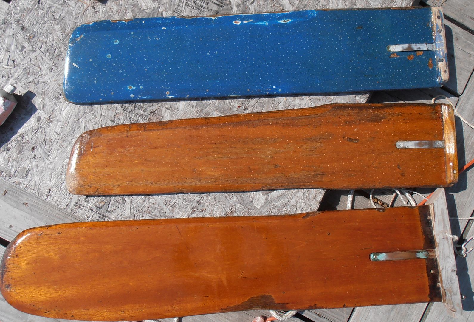 DaggerBoard Question | SailingForums.com