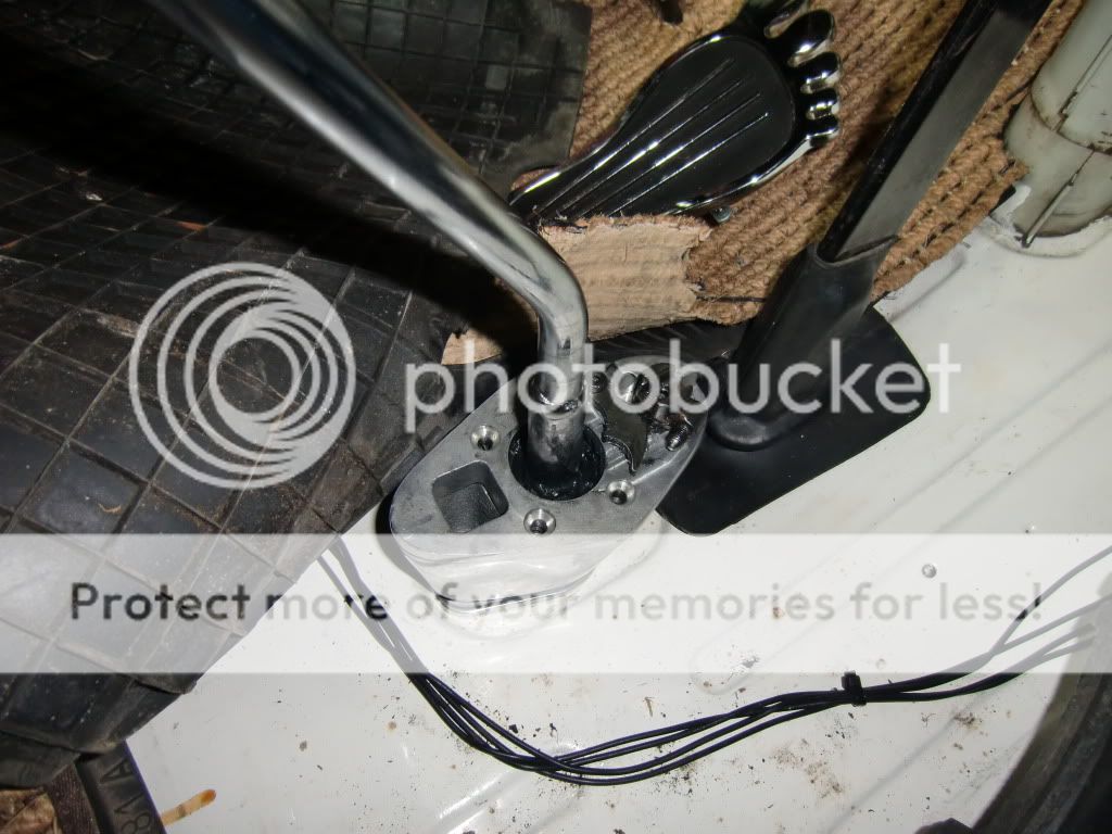 How to fit a Gene Berg locking shifter (LHD) by StuF | Volkswagen Type ...