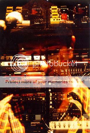 The Edge's Guitar Rig, Gear & Pedalboard | Equipboard